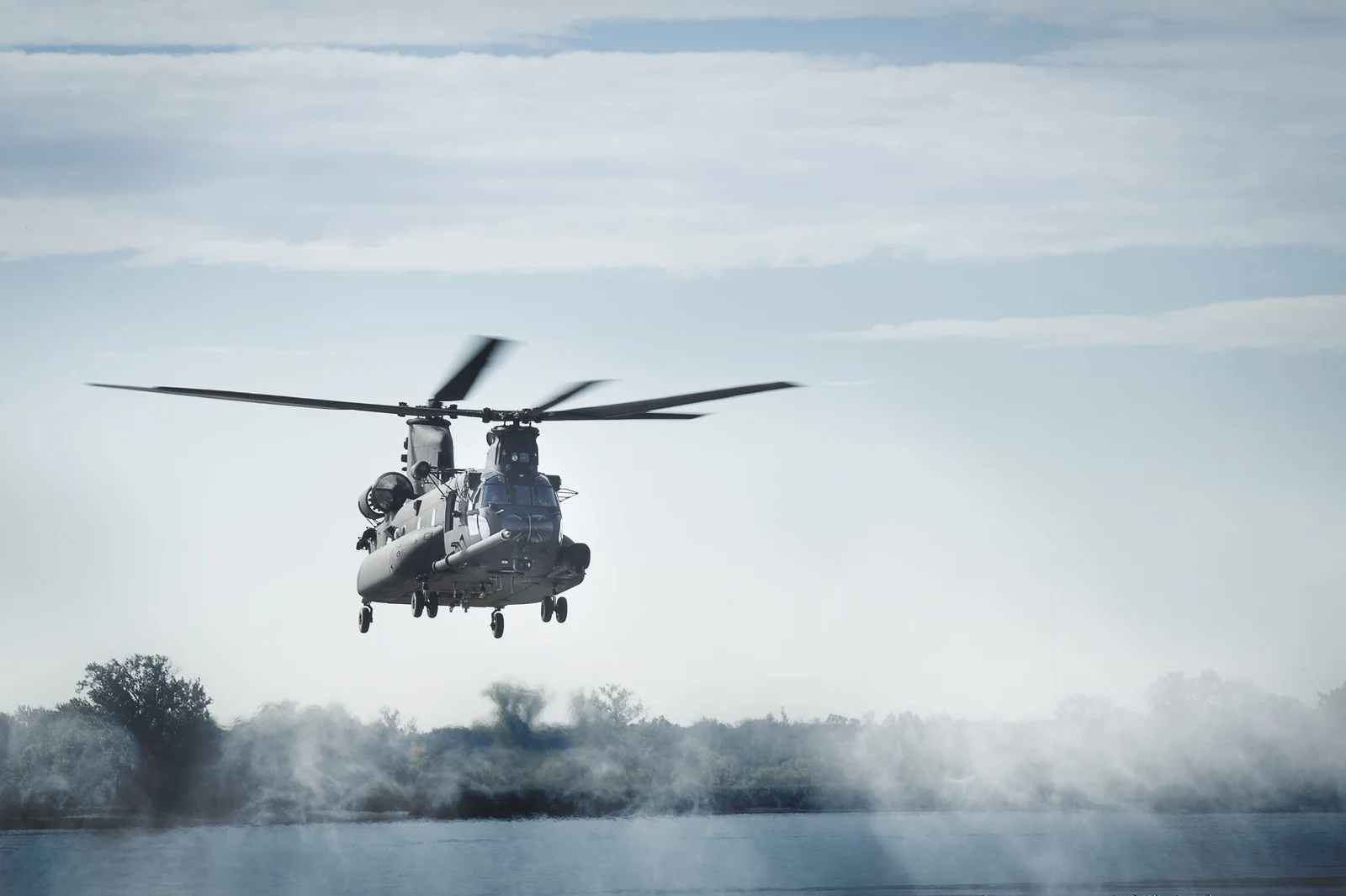 Boeing Receives Contract for Four Special Operations Chinooks