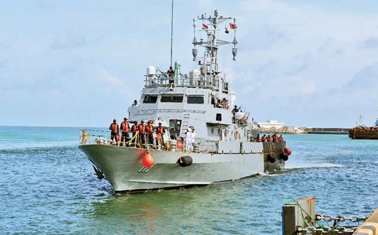 INS Kalpeni in Colombo to Boost Naval Ties