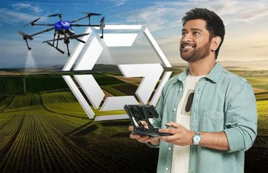 Garuda Aerospace Wins Awards Inspired by Dhoni