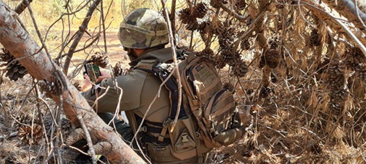 T he modern and future ground battlefield combat scenarios present many ...